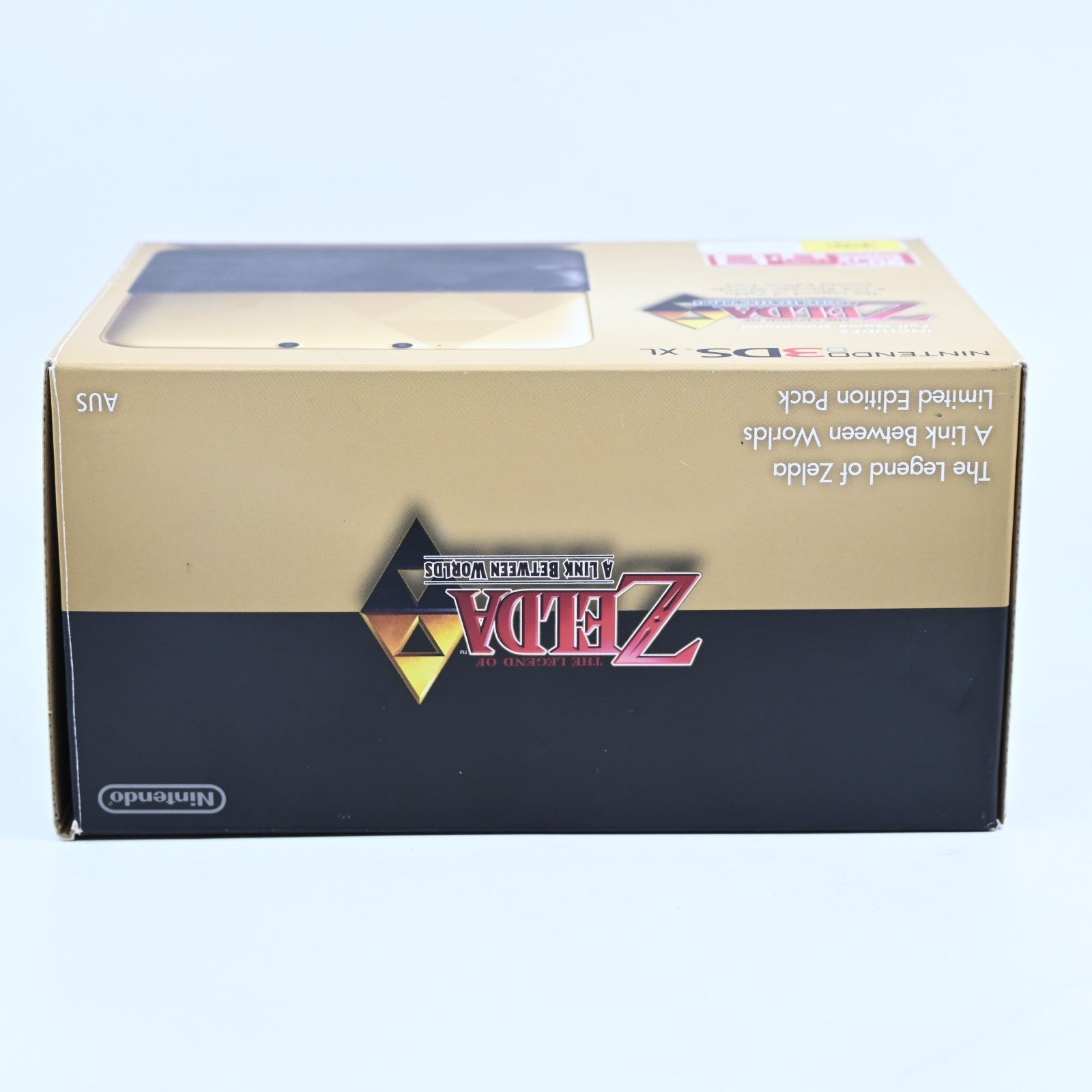 The Legend of Zelda: A Link Between Worlds Limited Edition - Boxed 3DS ...